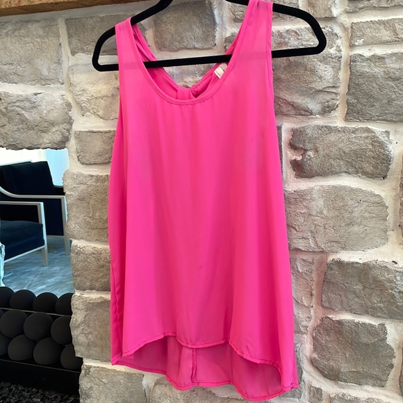 Tops | Hot Pink Bow Back Top | Poshmark